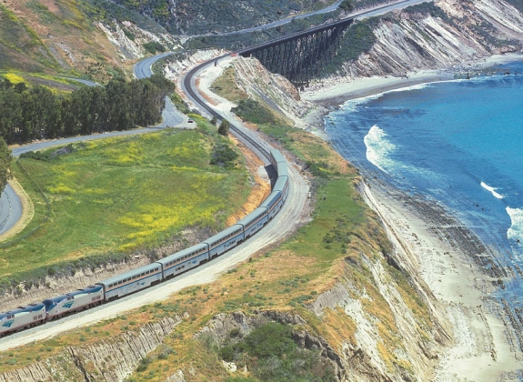 5 Pacific Surfliner Train Trips to Enjoy the California Coast | Amtrak ...