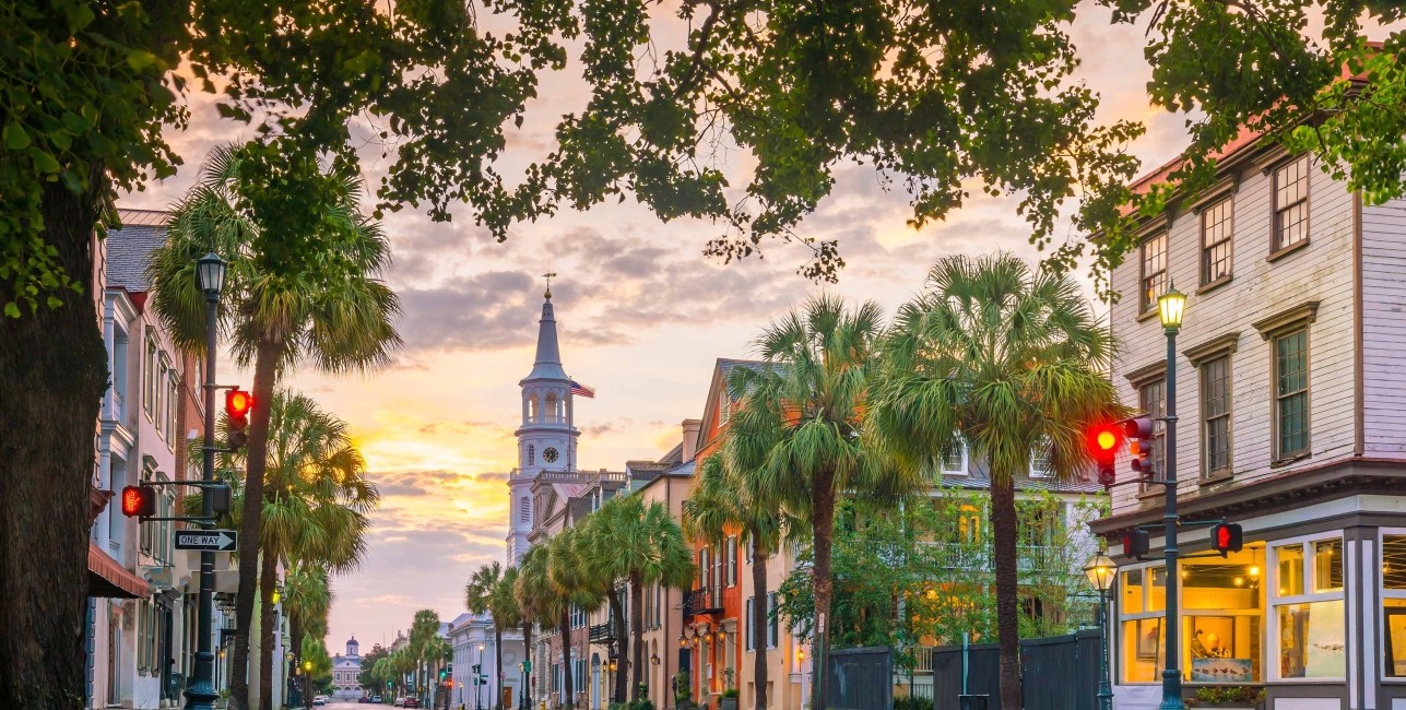 Colonial America by Rail: Historic East Coast Itinerary | Amtrak Vacations®